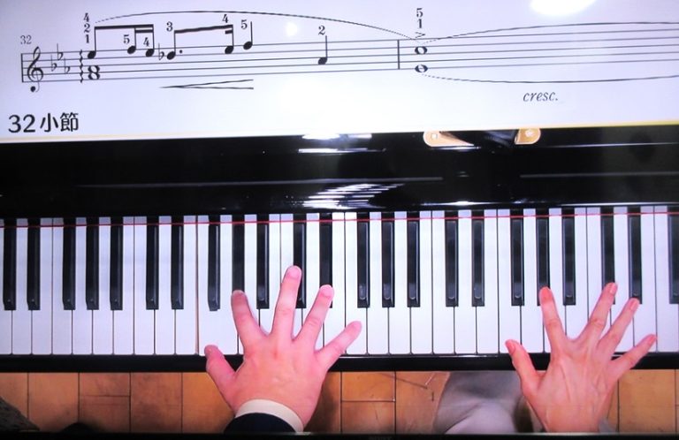 寺田理恵子アナは「革命」を弾けるだろうか？（NHK3ヶ月でマスター）（2） - 細幅鍵盤で弾いてみよう